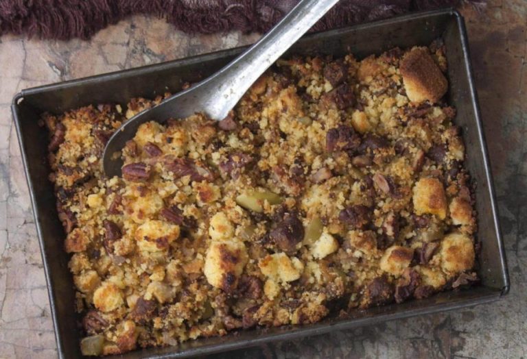 Chorizo, Apple & Cornbread Stuffing | Pati Jinich | Recipes | TLN